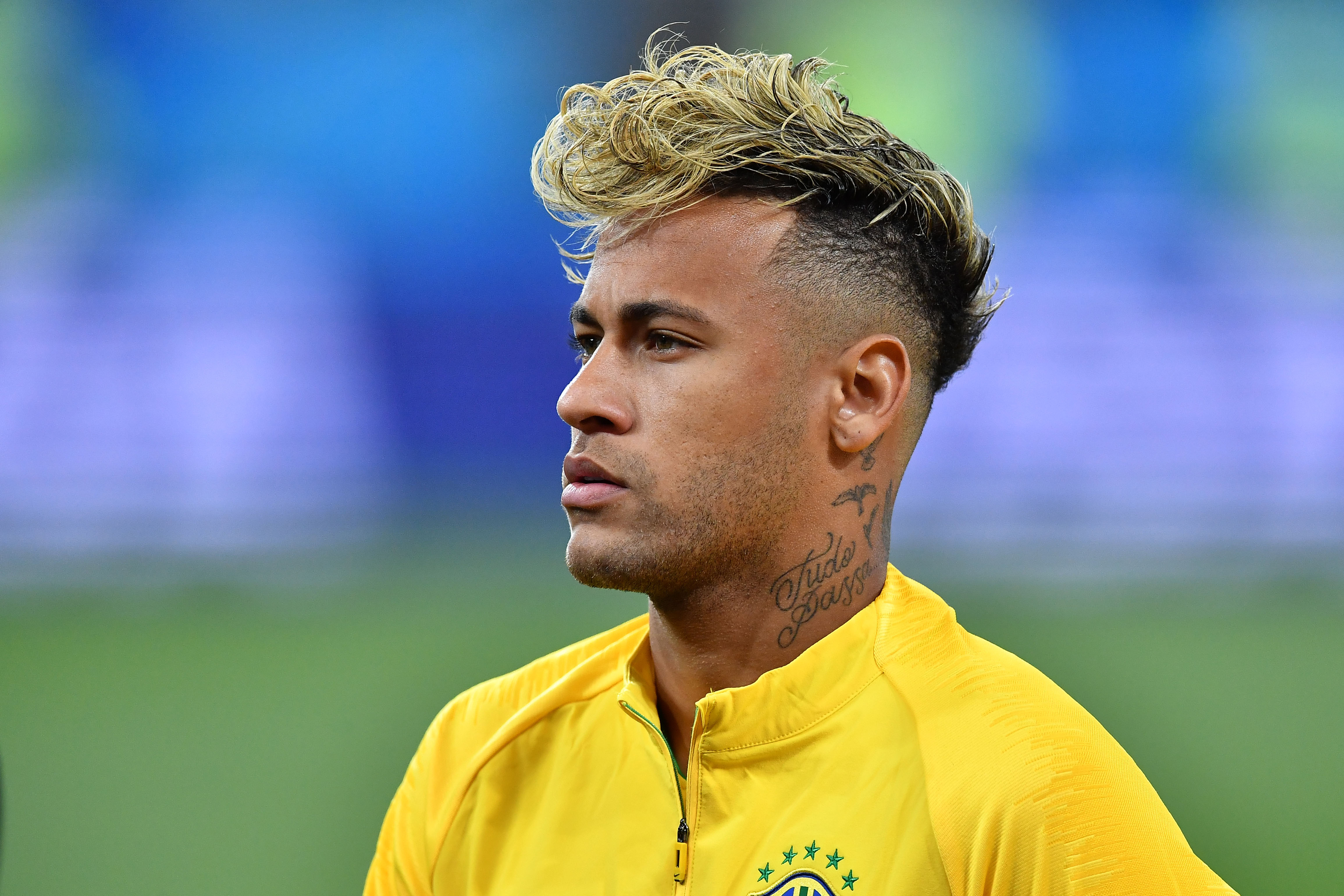Neymar Et Ses Coupes De Cheveux Pour Le Meilleur Et Pour Le Pire